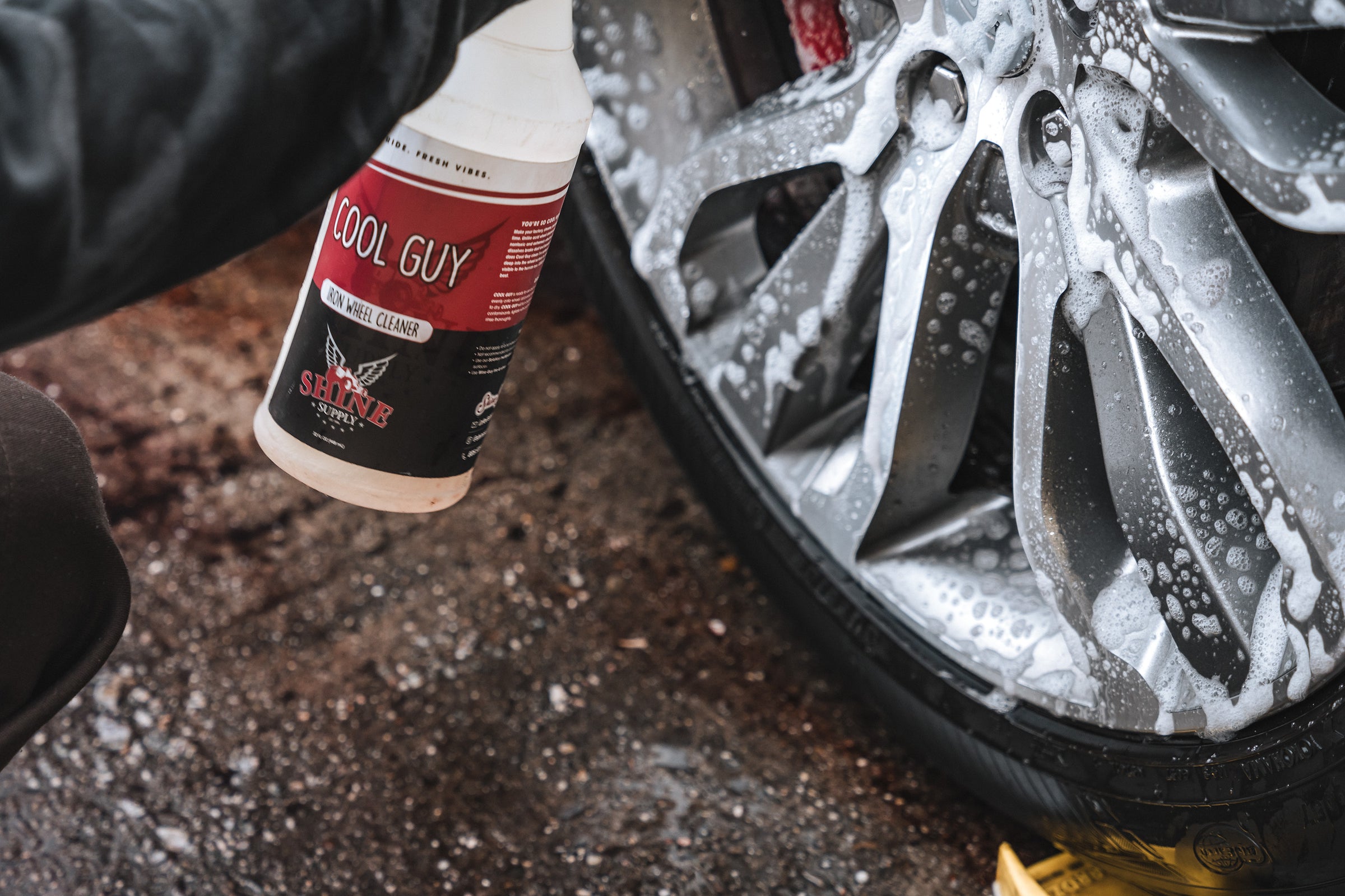 Cool Guy - 16oz. w/ Black Sprayer